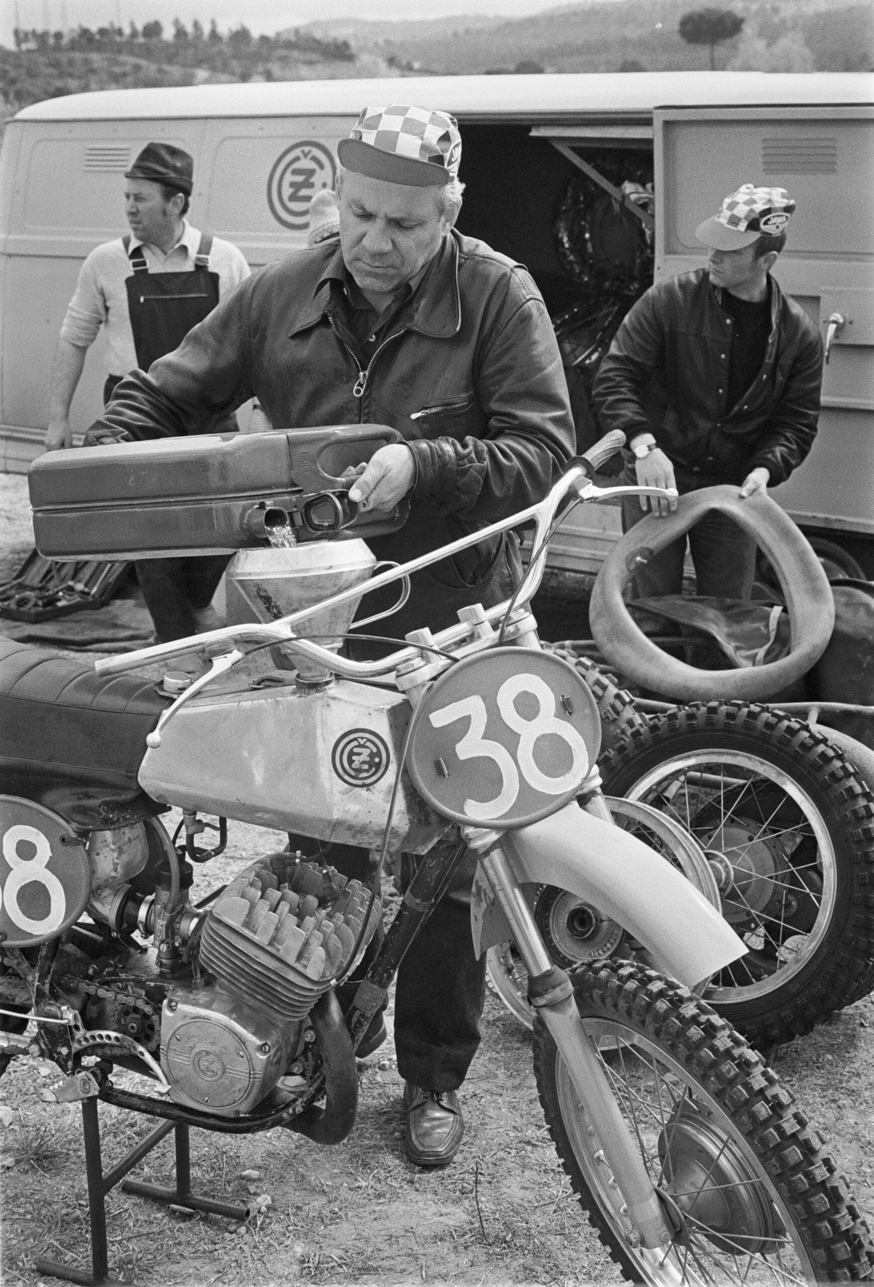 The Curious Life of Terry Pratt - Grand Prix Motocross - We Went Fast